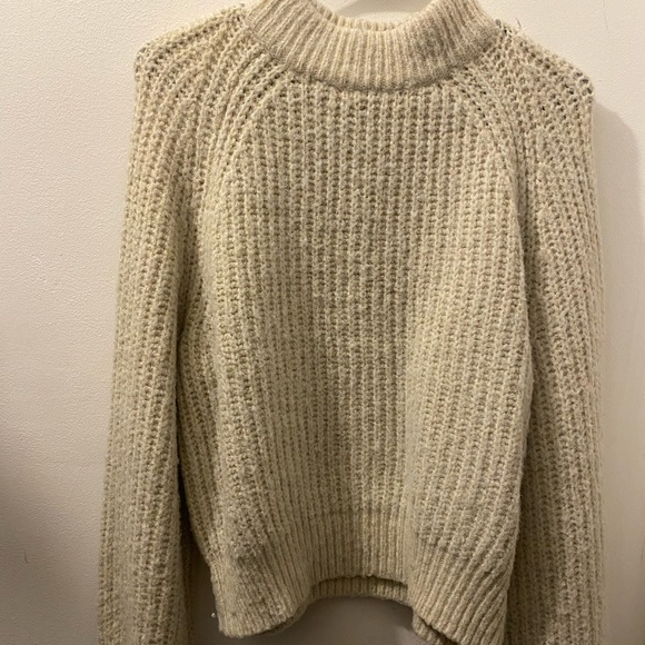 Universal Thread | Sweaters | Universal Threads Cropped Sweater | Poshmark